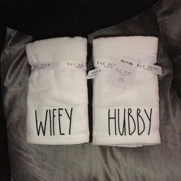 Rae Dunn | Bath | Rare All White New Rae Dunn Hand Towels 2 Pk Hubby ...